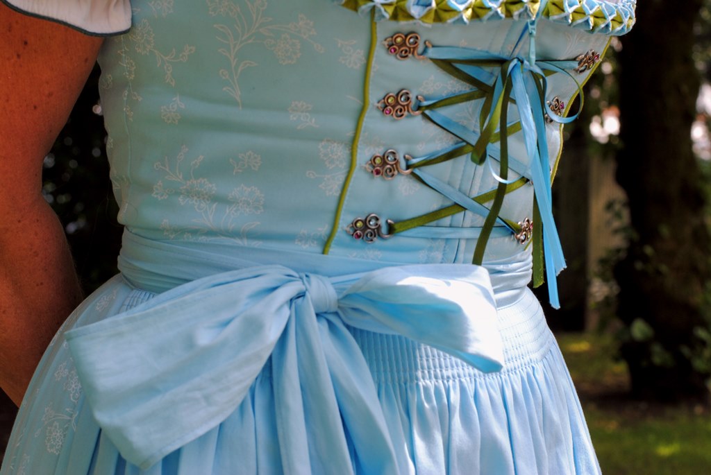 Fesch im Dirndl - mein Dirndl-Contest - Martina Berg - Lady 50plus