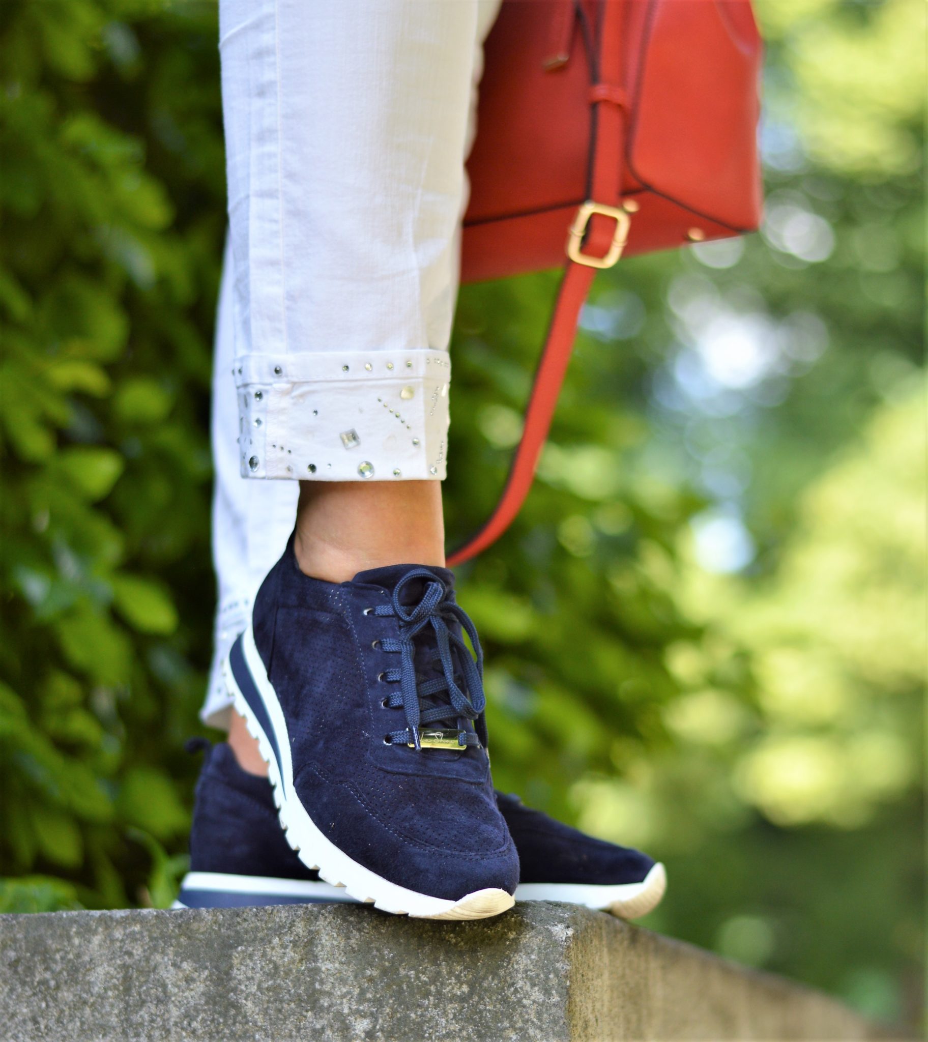 LaShoe - Schöne Schuhe für anspruchsvolle Füße - Martina Berg - Lady 50plus